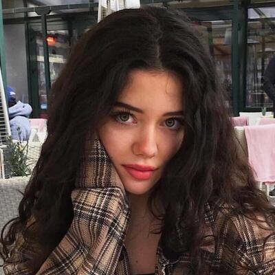 Jeanette Gallardo's Instagram, Twitter & Facebook on IDCrawl