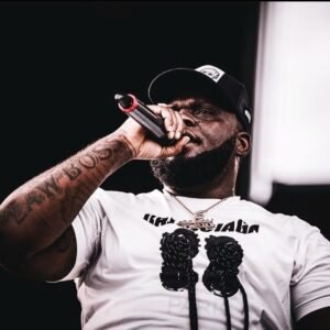 Chronic Law (Singer) Biography, Wiki, Age, Height and Net Worth