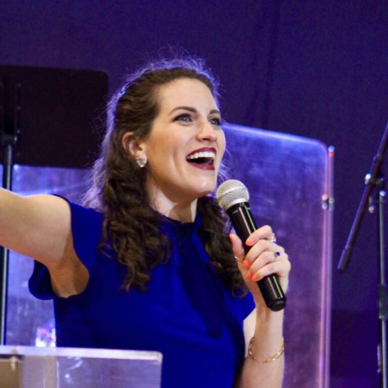 Kathryn Krick Biography, Age, Height, Husband and Net Worth