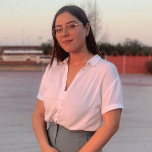 Estefania Veloz Biografia, Wiki, Edad, Altura, Esposo Y Valor Neto