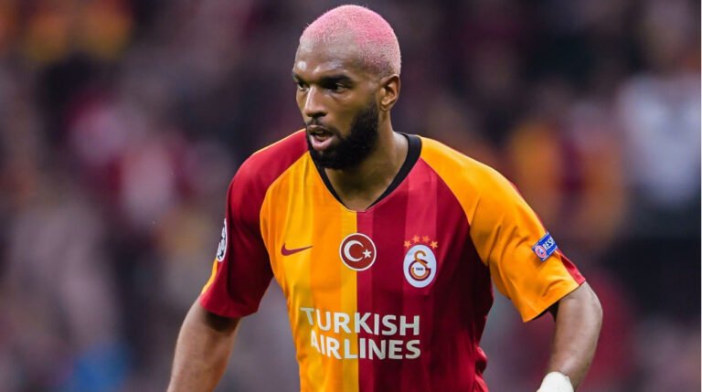 Ryan Babel Net Worth - Biographies Are Us